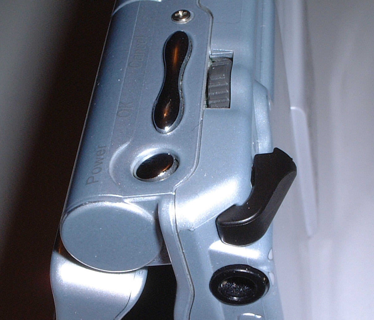 Sharp Zaurus SL-C700 Review - Extended Battery